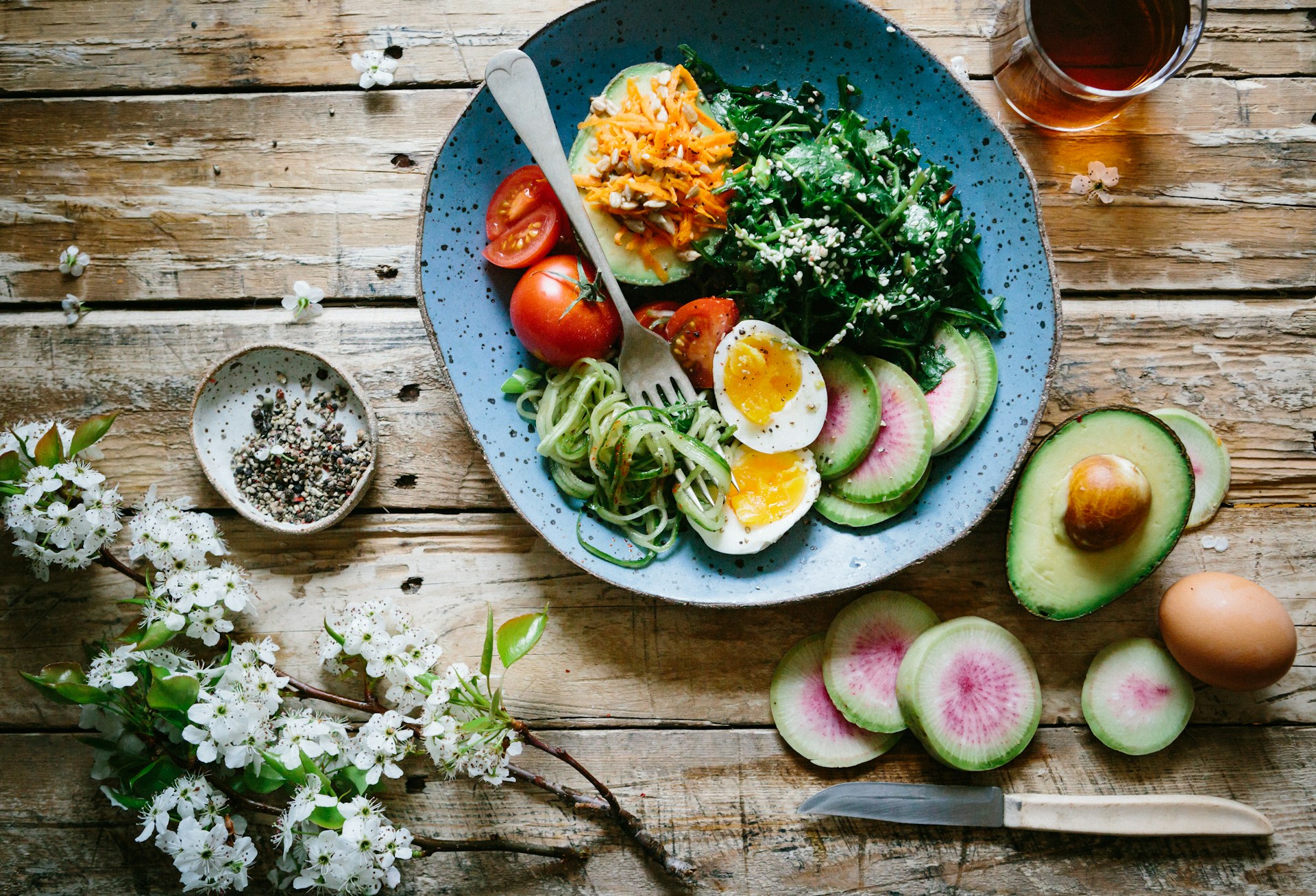 Sleep and Nutrition: How Meal Timing Affects Rest and Recovery ...